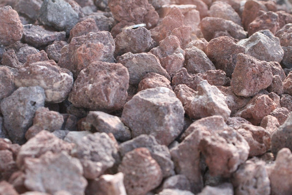 Pierre Volcanique rouge, pouzzolane roche basaltique – Vetonek.be