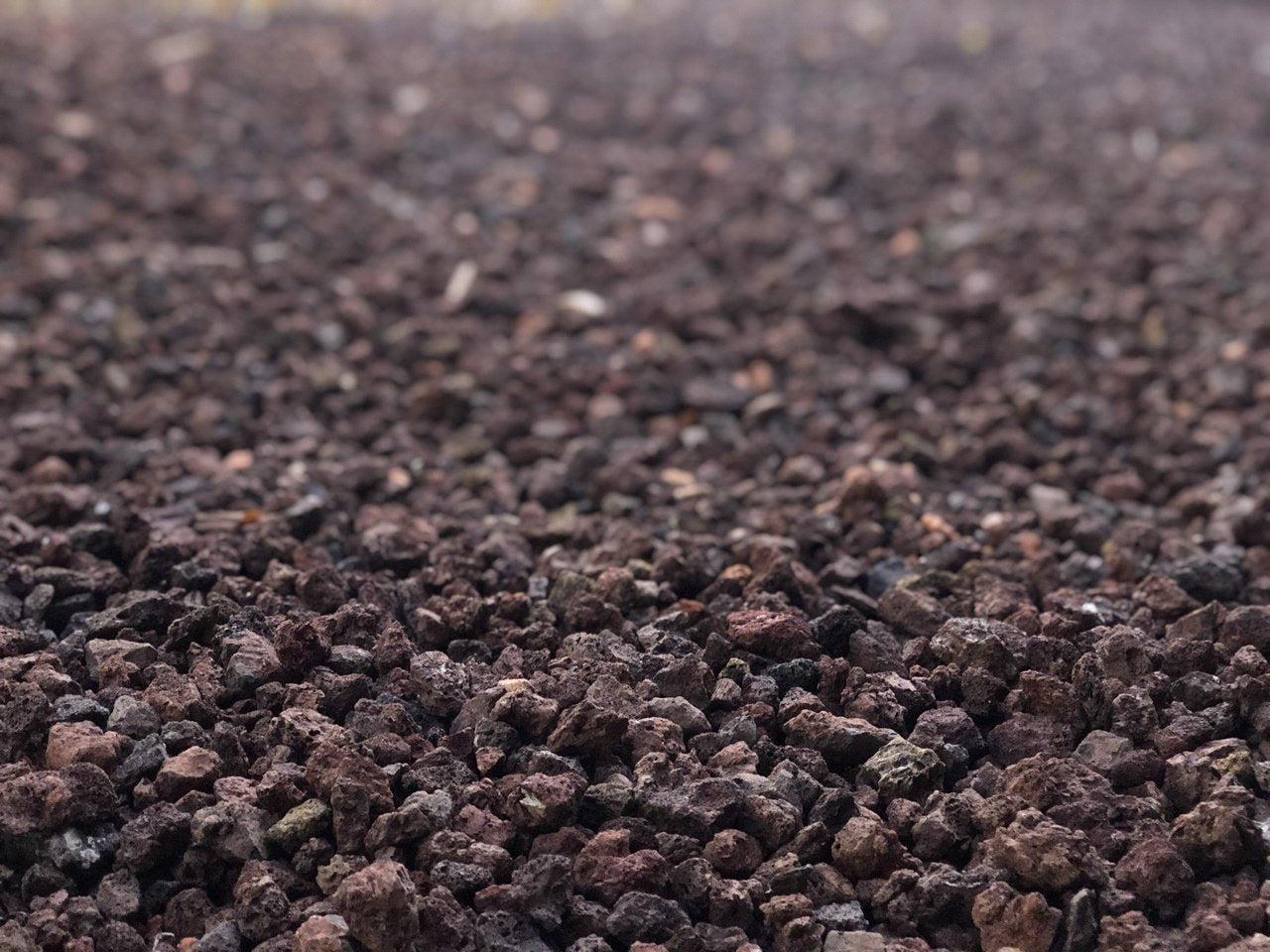 Pierre Volcanique rouge, pouzzolane roche basaltique – Vetonek.be