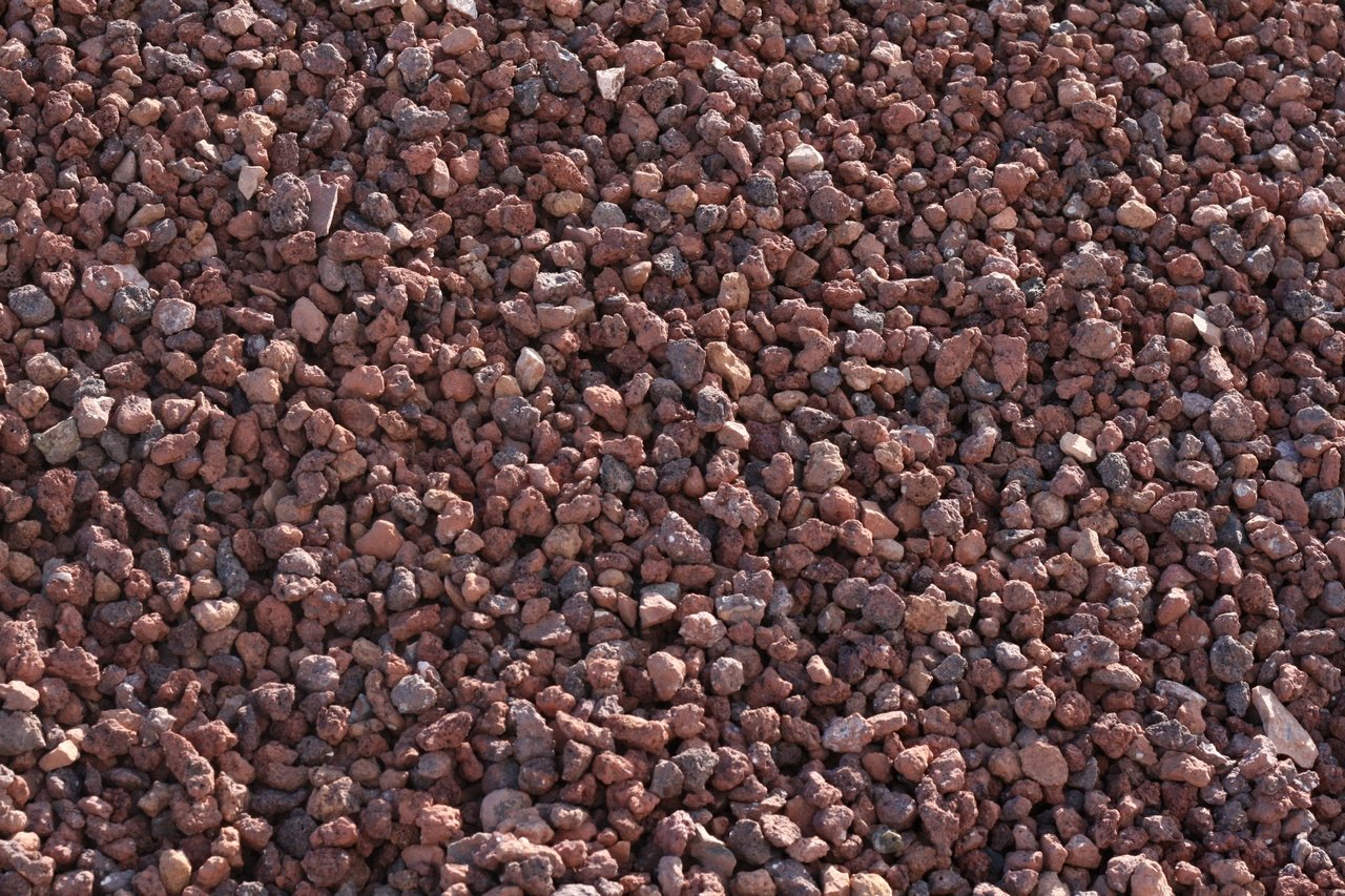 Pierre Volcanique rouge, pouzzolane roche basaltique – Vetonek.be